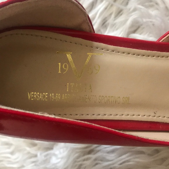 Versace | Shoes | Versace Red Pump | Poshmark